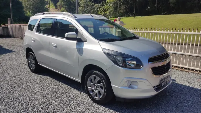 Chevrolet Spin Advantage 1.8 8V Econo.flex 5P Aut. Usados e Novos ...