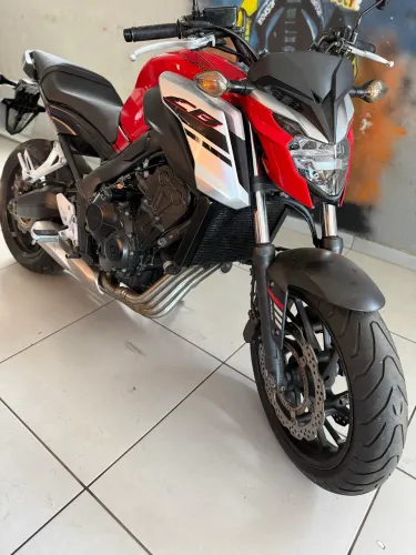 Motos Honda CB 650f no Brasil