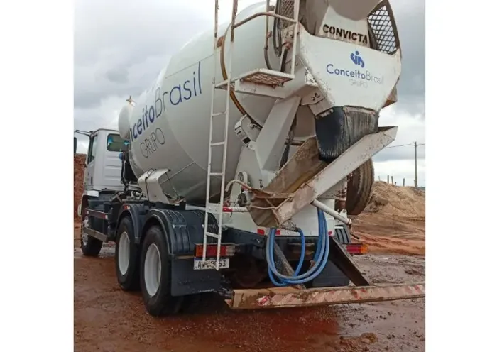 "auto betoneira" no Brasil