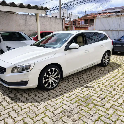 Volvo V60 Usados e Novos