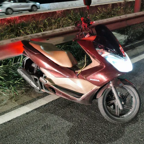 Motos Honda PCX 2017 no Brasil