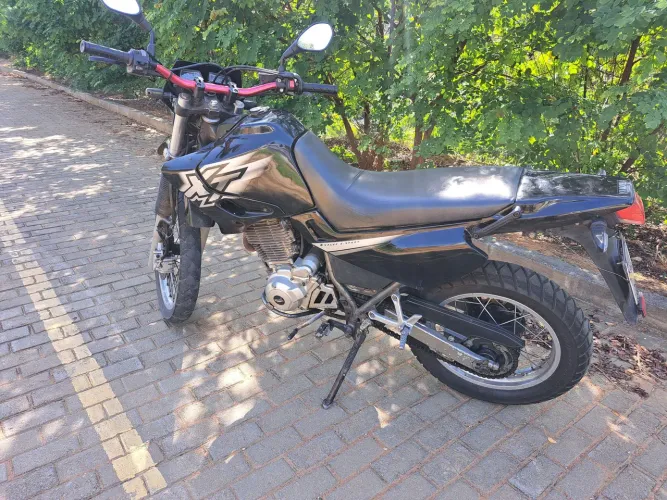 Motos Yamaha XT 600 E no Brasil
