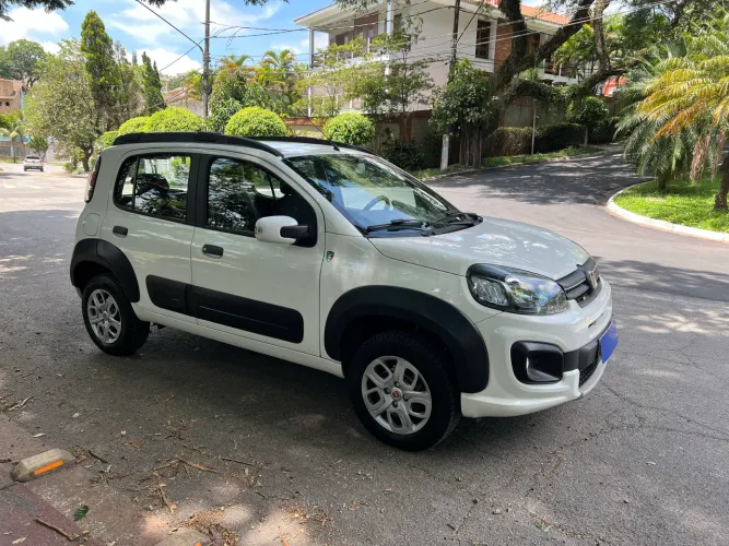 Fiat Uno WAY 1.0 Flex 6V 5P Usados e Novos