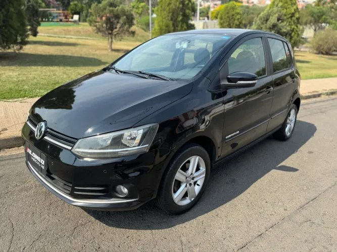 Volkswagen Fox MSI Comfortline 1.6 Flex 8V 4P Usados e Novos