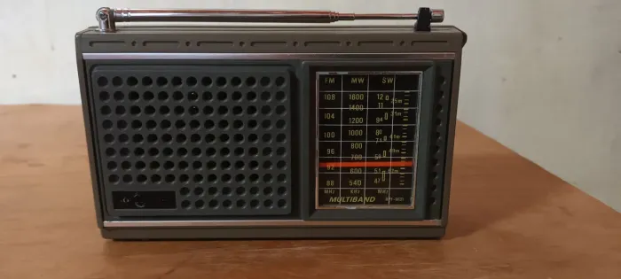 "radios motoradios antigos" no Brasil