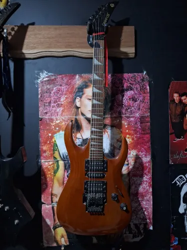 "warlock guitarra" - Instrumentos musicais no Brasil
