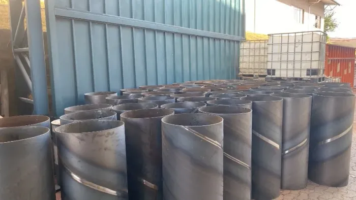 "calandra de chapa" no Brasil