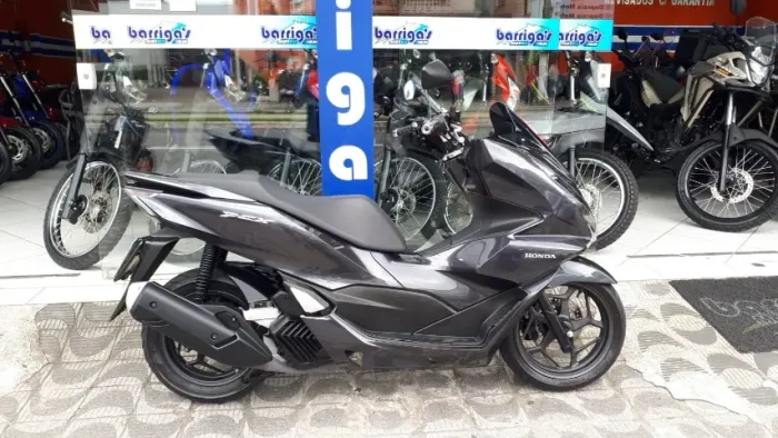 Motos Honda PCX 2024 no Brasil