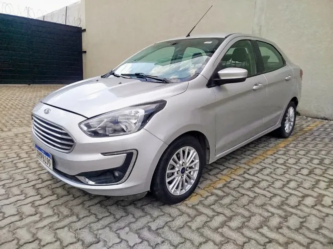 Ford KA 1.5 Sedan Titanium 12V Flex 4P Aut. Usados e Novos