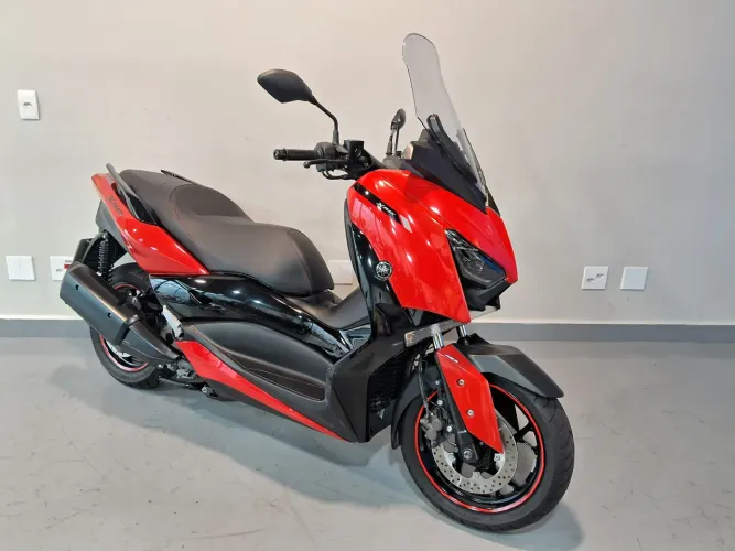 Motos Yamaha XMax 2024 no Brasil