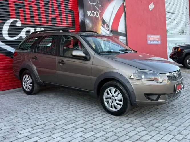 Fiat Palio Weekend Trekking 1.6 Flex 16V 5P Usados e Novos