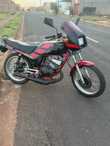Motos Yamaha RDZ no Brasil