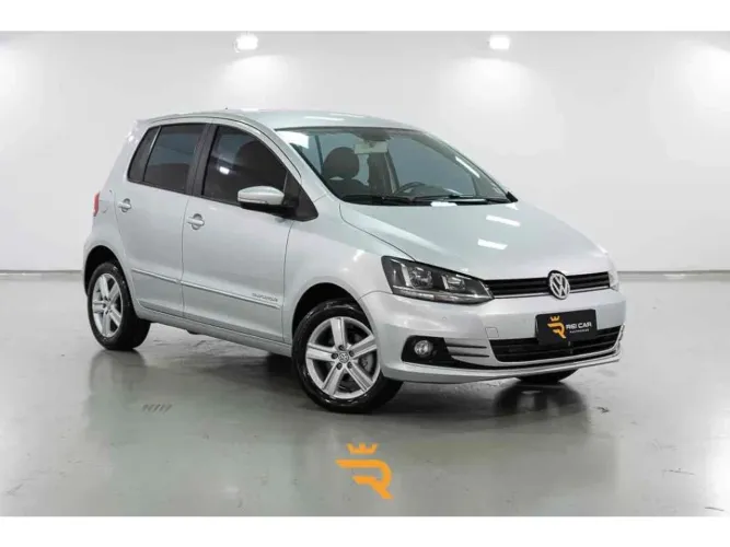 Volkswagen Fox MSI COMFORTLINE 1.6 FLEX 8V 4P Usados e Novos