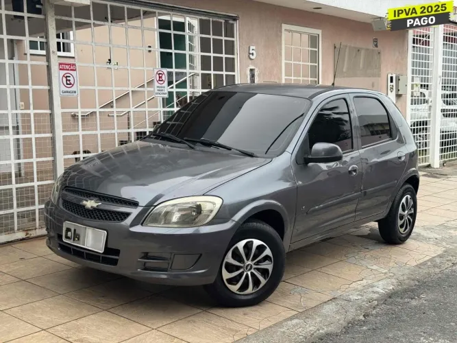 Chevrolet Celta Spirit/ LT 1.0 MPFI 8V Flexp. 5P Usados e Novos