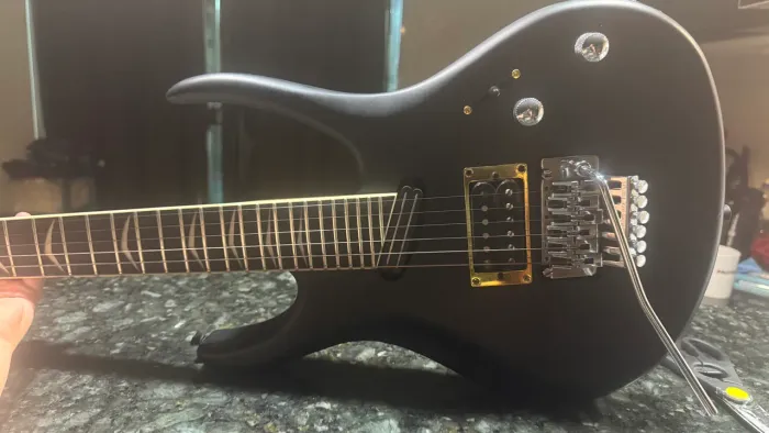 "guitarra tagima zero" - Instrumentos musicais no Brasil