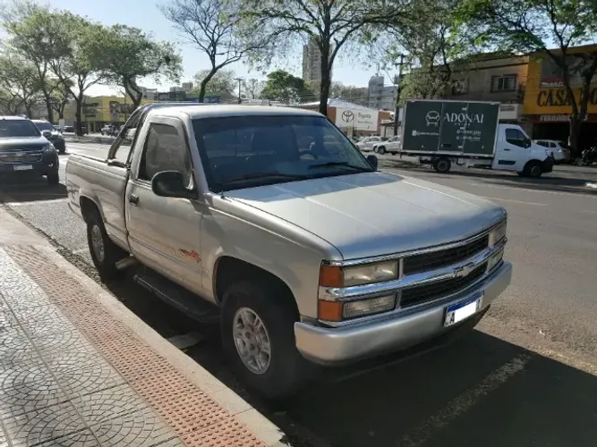 "chevrolet silverado" - Carros Usados e Novos à venda