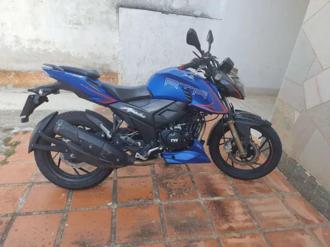 Motos Dafra Apache RTR 200cc no Brasil