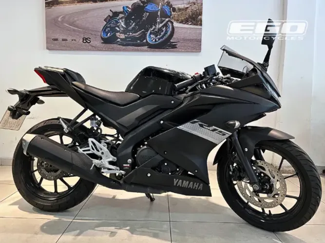 Motos Yamaha YZF R-15 155 ABS no Brasil