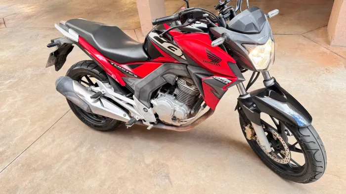 Motos Honda CB 2018 no Brasil