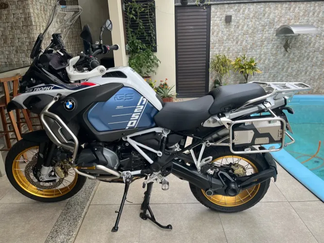 Motos BMW R 1250 GS Adventue Pemium Tophy no Brasil