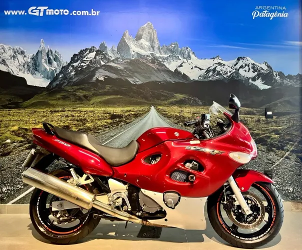 Motos Suzuki GSX 750 F no Brasil