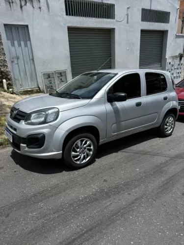 Fiat Uno Attractive 1.0 EVO Fire Flex 8V 5P Usados e Novos ...