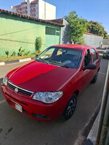 Fiat Palio Celebration 1.0 Fire Flex 8V 4P Usados e Novos