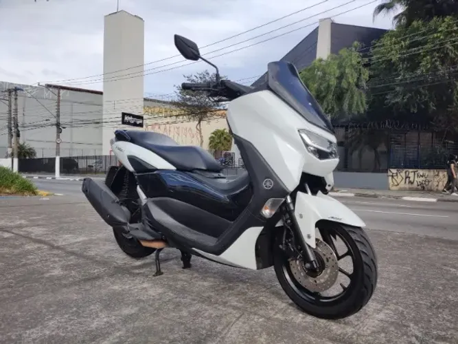Motos Yamaha NMax 160 no Brasil
