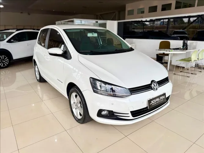 Volkswagen Fox MSI Comfortline 1.6 Flex 8V 4P Usados e Novos