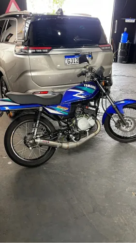 Motos Yamaha RD 135 no Brasil