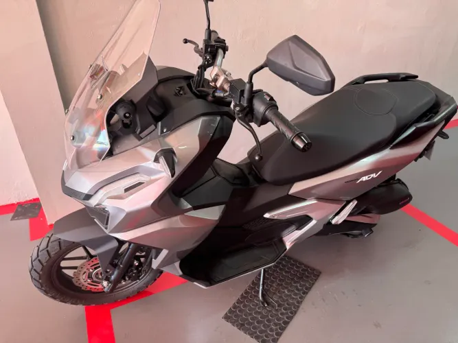 Motos Honda ADV 160 no Brasil