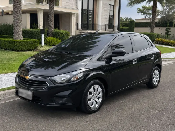 Chevrolet Onix Hatch LT 1.0 8V Flex Mec. 4P Usados e Novos - Manhuaçu, MG
