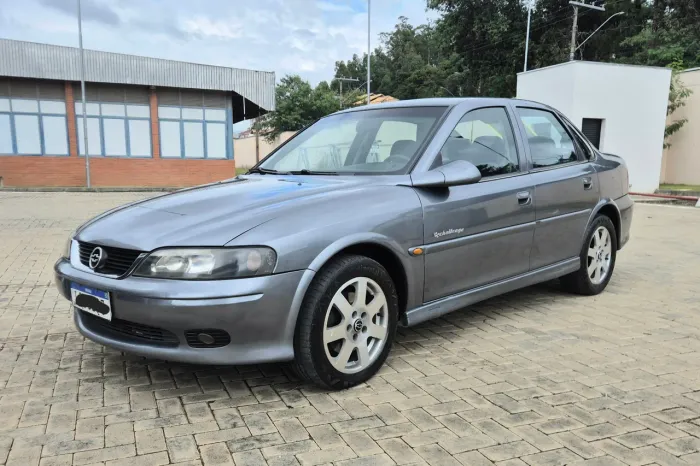 Chevrolet Vectra GLS/ Challenge 2.2 MPFI 16V Usados e Novos
