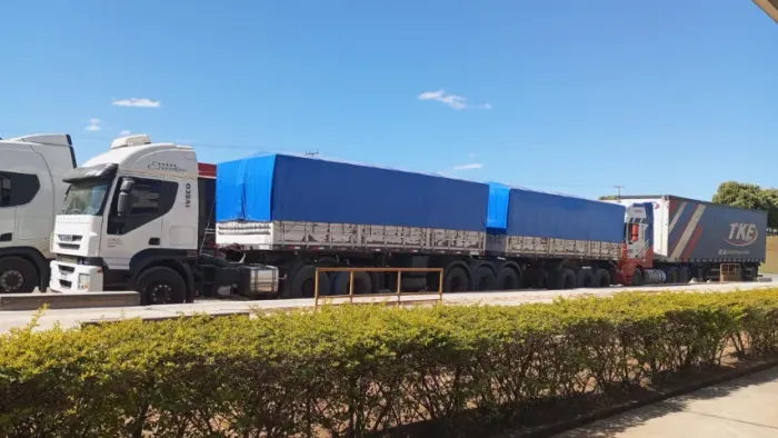 "rodotrem bitrenzao" no Brasil