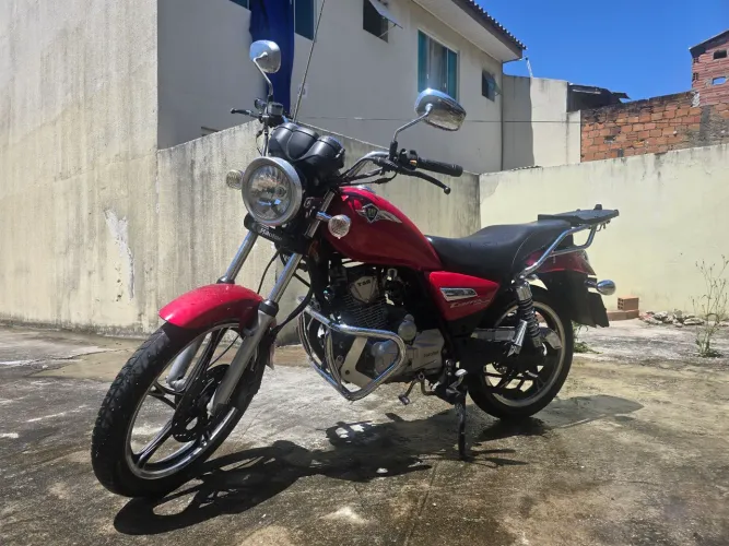 Motos Haojue Chopper Road 150 no Brasil