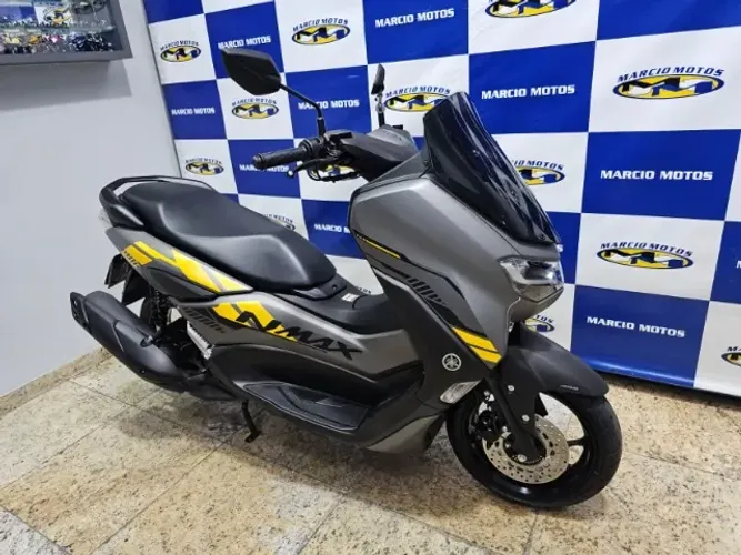 Motos Yamaha NMax 2024 no Brasil