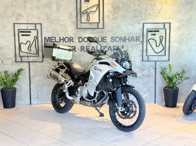 Motos BMW F 850 GS Adventure Premium no Brasil