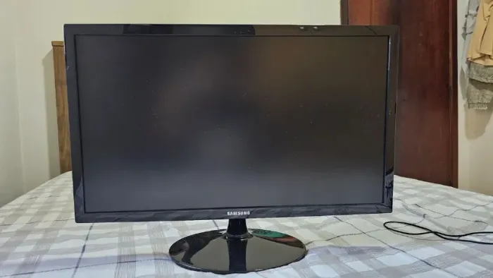 "monitores de 24 polegadas" - Monitores no Brasil