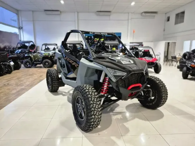 Motos Polaris RZR no Brasil