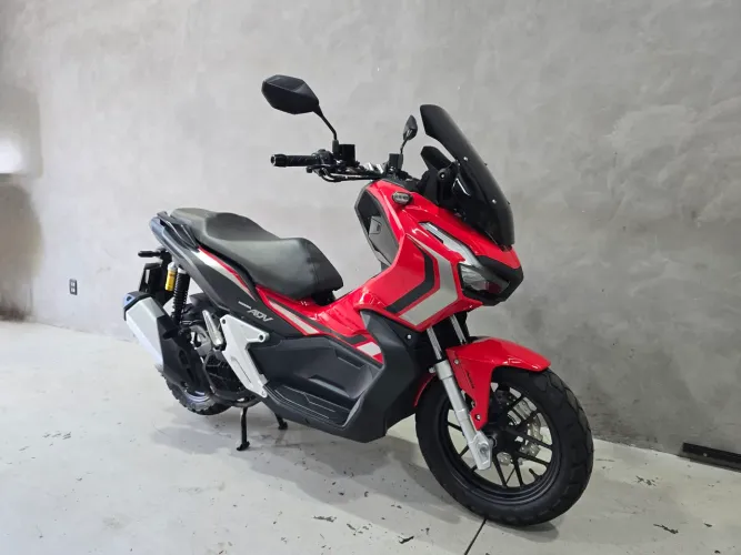 Motos Honda ADV no Brasil
