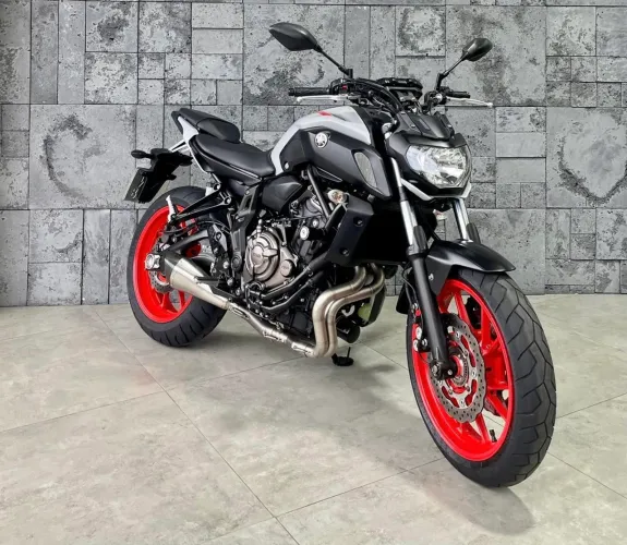 Motos Yamaha MT-07/MT-07 2020 no Brasil