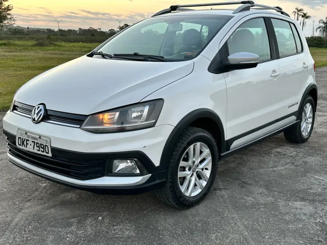 Volkswagen Crossfox 2015 Usados e Novos
