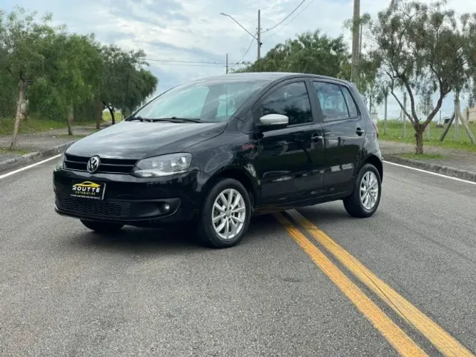 Volkswagen Fox Rock IN RIO 1.6 MI Total Flex 8V 5P Usados e Novos