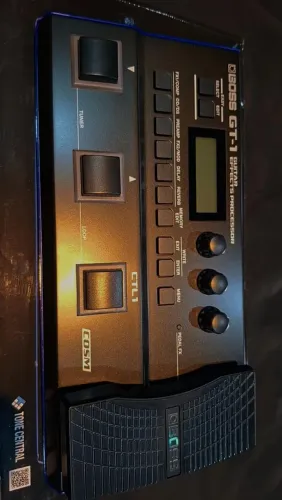 "pedaleira" - Instrumentos musicais no Brasil