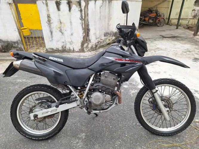 Motos Honda XR 250 Tornado no Brasil