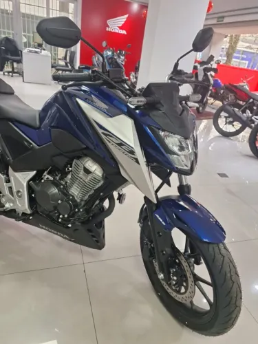 Motos Honda CB 300f Twister Flex 2026 no Brasil