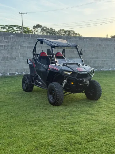 Motos Polaris RZR no Brasil
