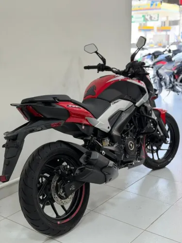 Motos Bajaj Dominar 200 no Brasil