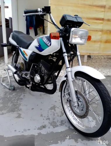 Motos Yamaha RD 135 no Brasil