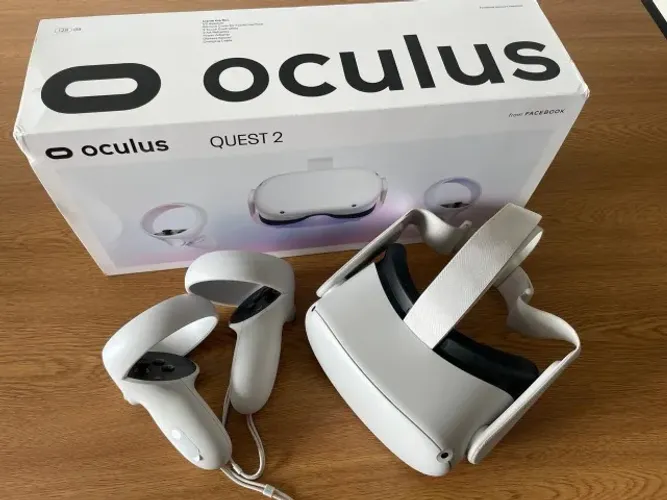 "oculus quest 1" - Consoles de Vídeo Game no Brasil